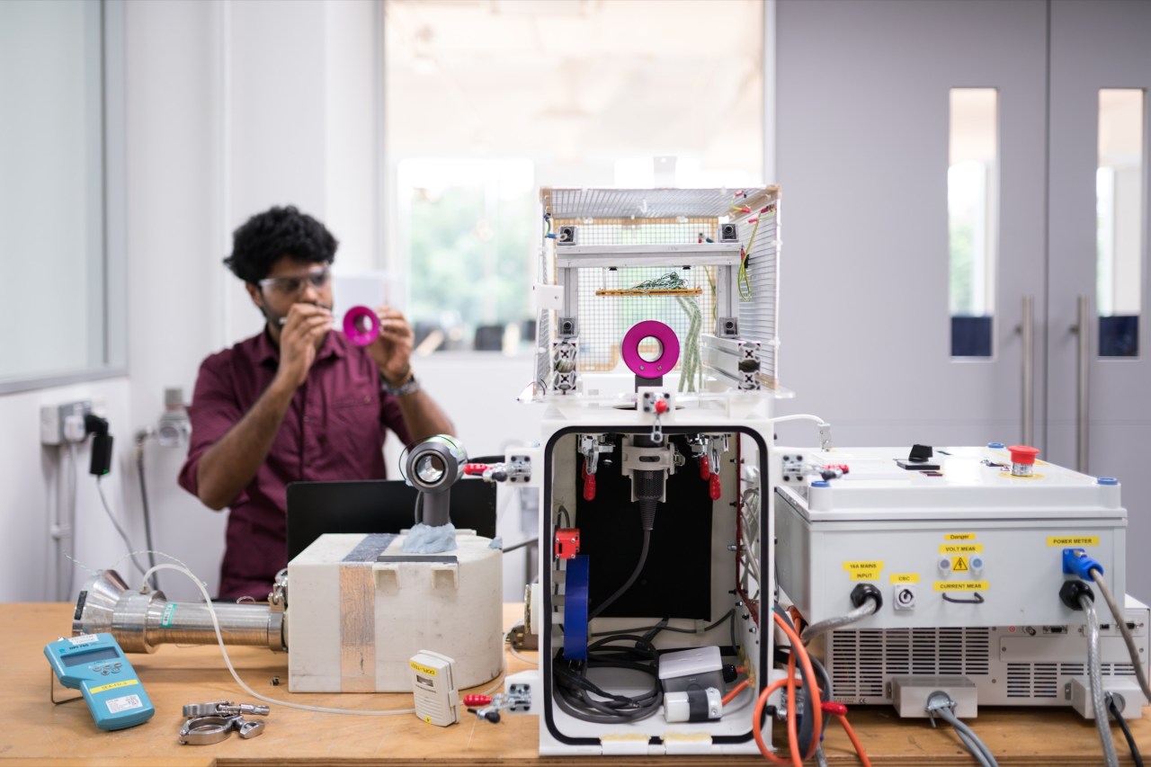 Dyson Unleashes Innovation with New Tech Center in Singapore - fxis.ai